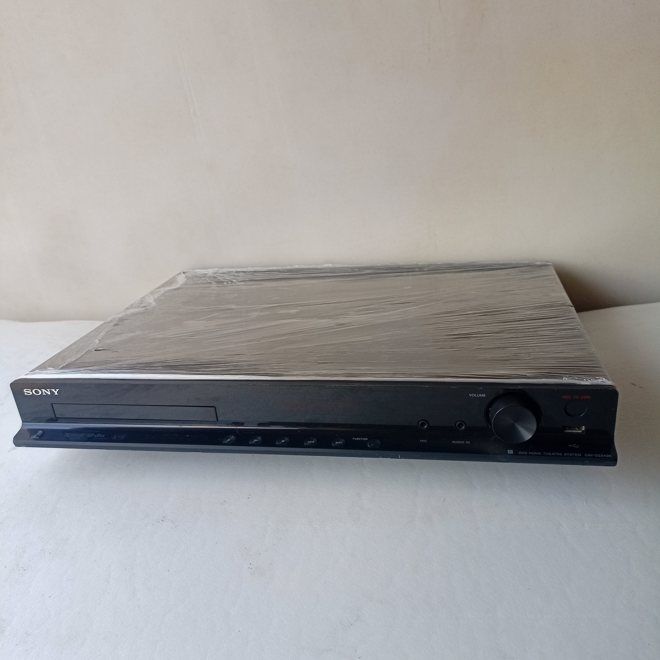 Sony HBD-DZ640K 5.1Ch 1000 Watts DVD Home Theater Machine Head - Londo ...