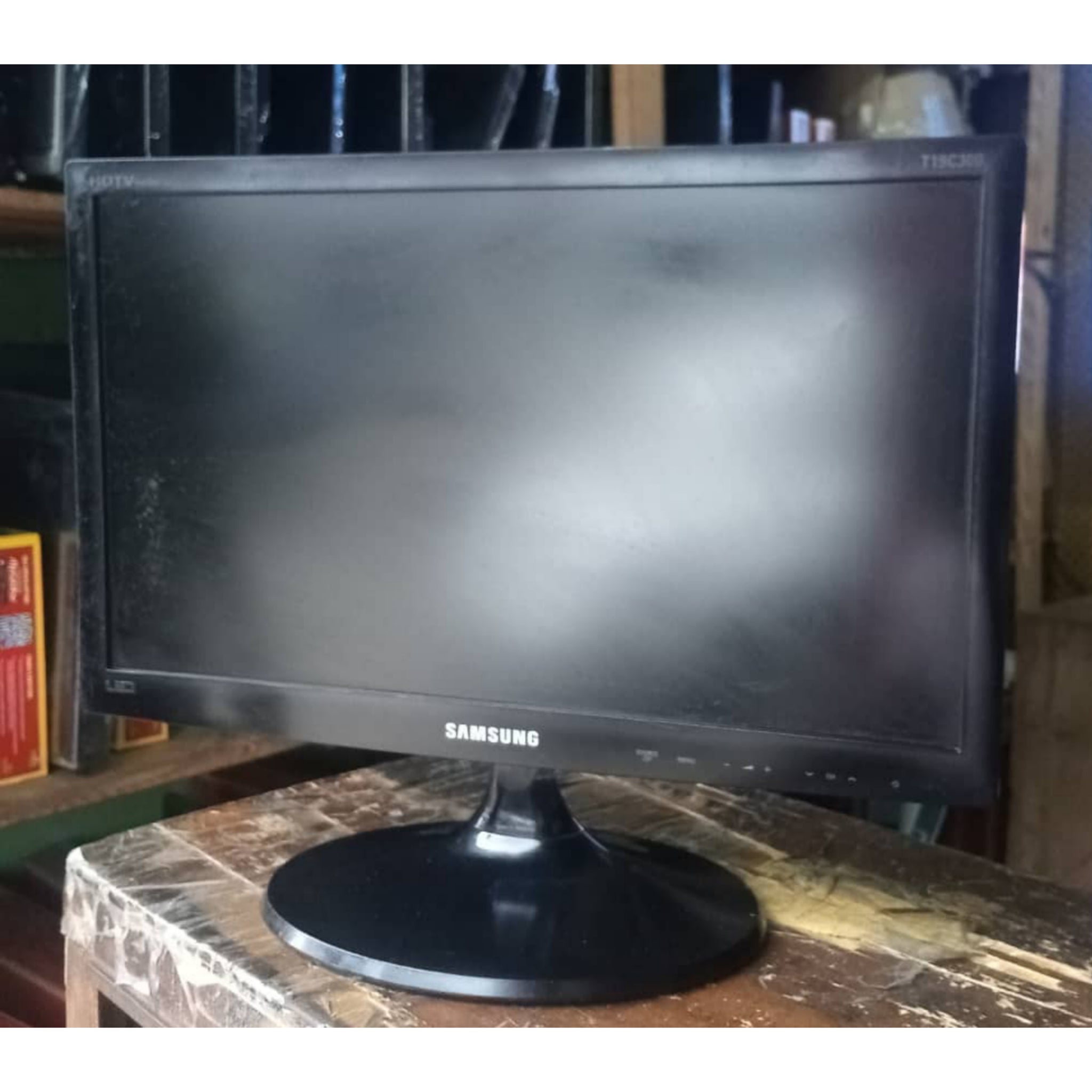 SAMSUNG 19 Inch LT19C300 HD Ready LED TV - London Used – IFESOLOX
