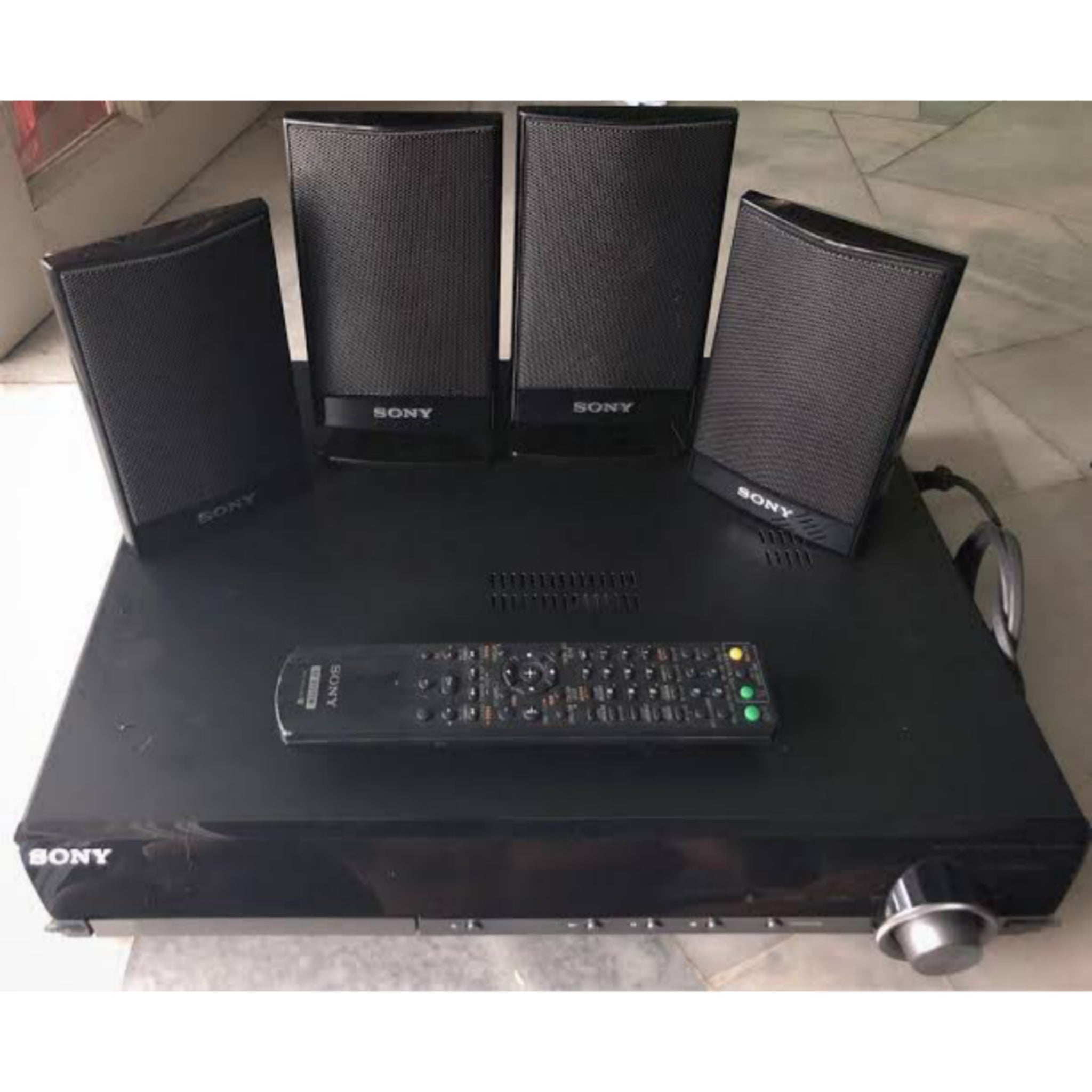 Sony DAV-DZ290K 5.1Ch 850 Watts DVD Home Theater System - Foreign Used ...