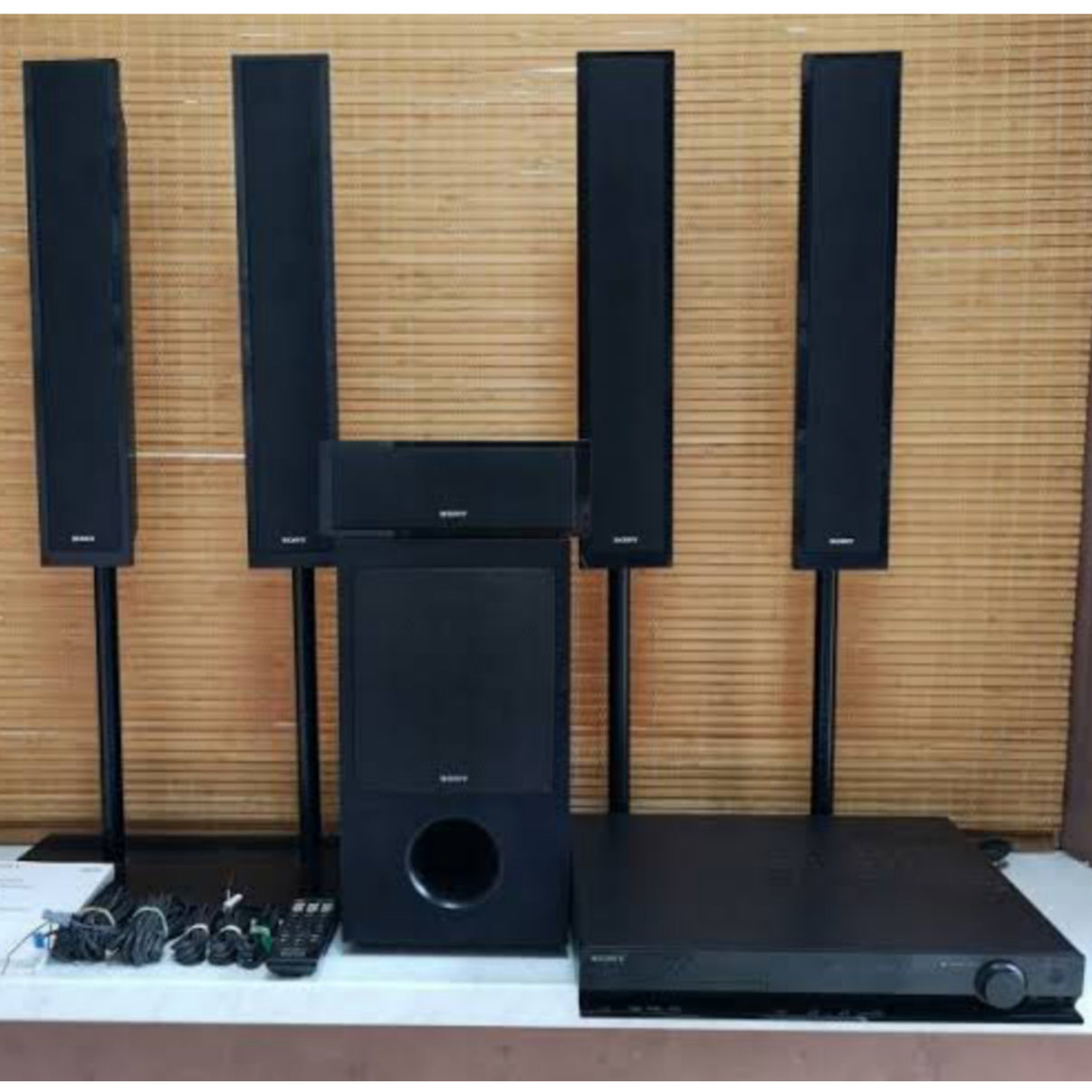 Sony DAV-TZ710 5.1Ch 600 watts Standing Tallboy DVD Home Theater Syste ...