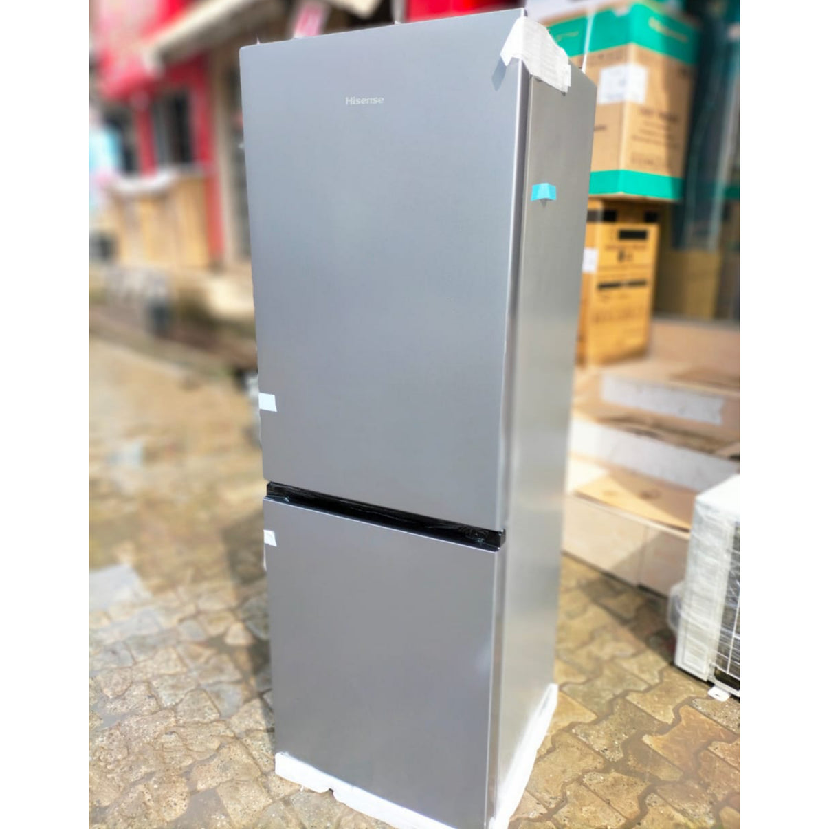 Hisense REF 29DCA 225L Double Door Bottom-Freezer Refrigerator + 1 Yea ...
